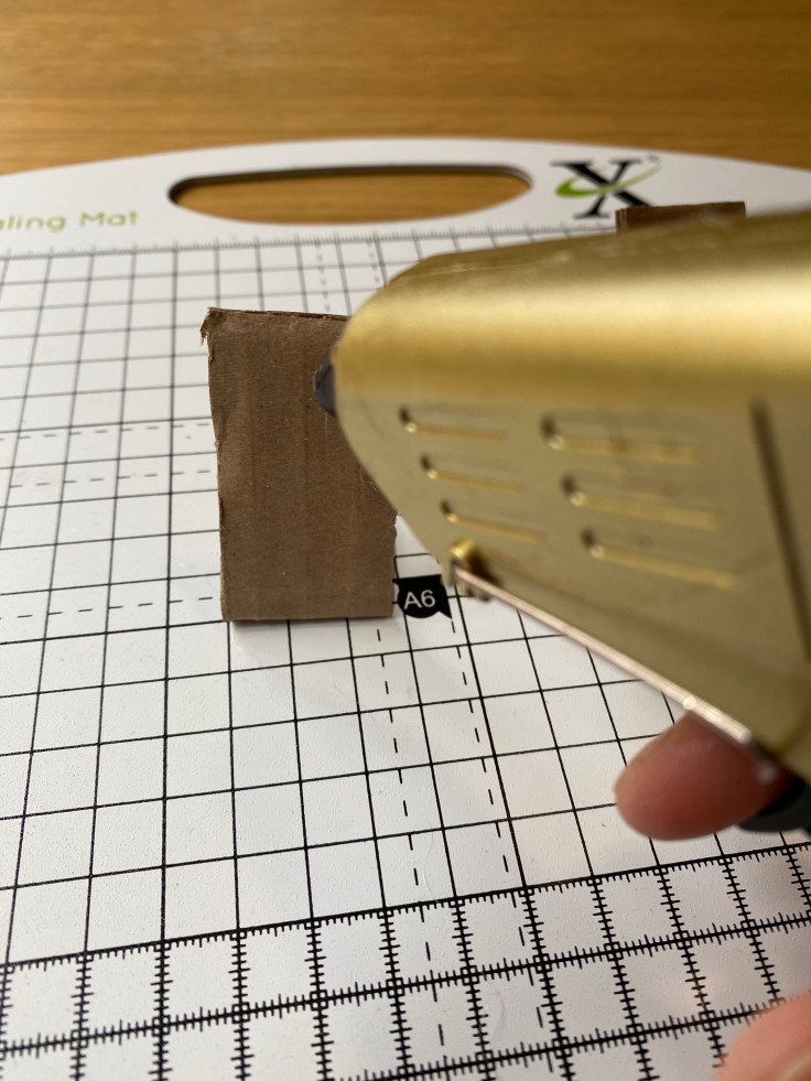 Making DIY Castanets